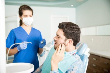Emergency Dentist in SW Calgary: What to Do When a Dental Crisis Strikes